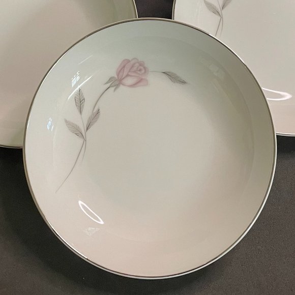 Mikasa | Dining | Mikasa Fine China Primrose 894 Pink Roses Gray Trim ...